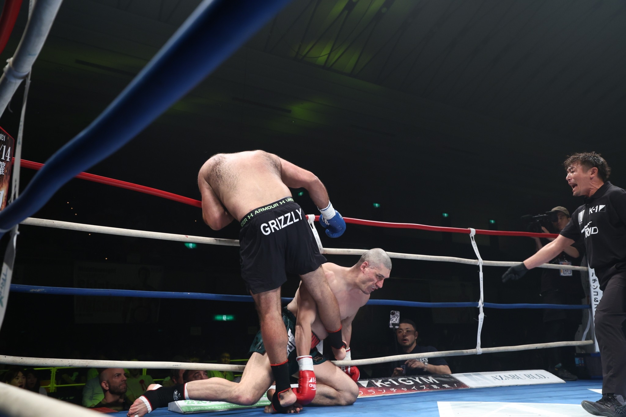 K-1 World GP 2024 in Osaka – Sina Karimian vs. Claudio Istrate: Controversy Takes Center Stage ...